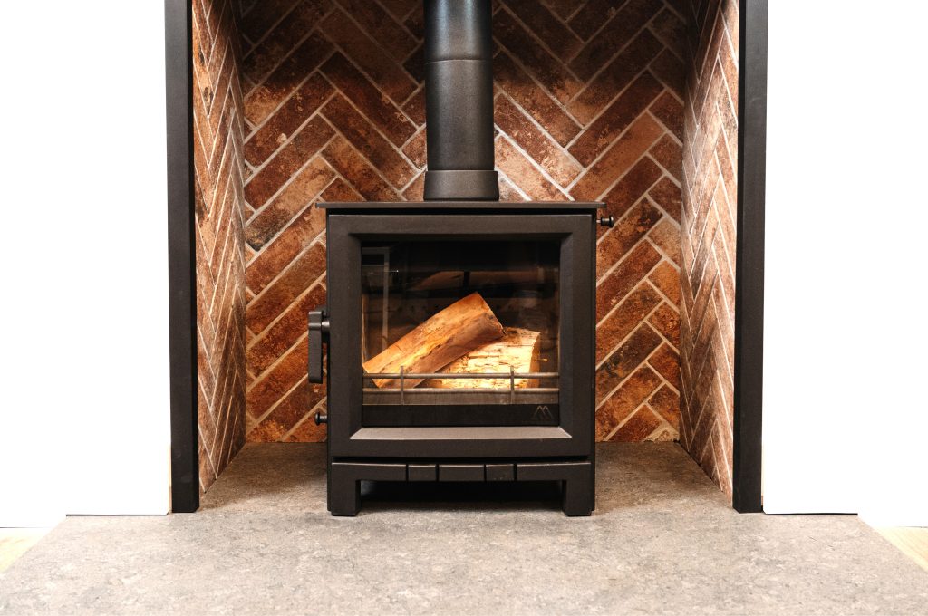Mourne Eco Summit 5 4.6 kW Multi Fuel Stove | Farmhouse Stoves